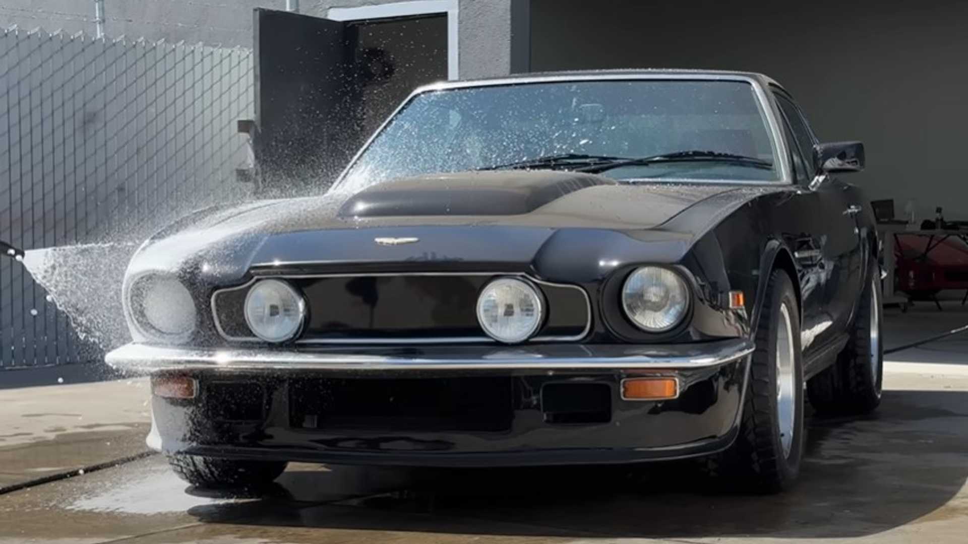 1977 Aston Martin Vantage Shines Like A Jewel After Restoration Detail ...