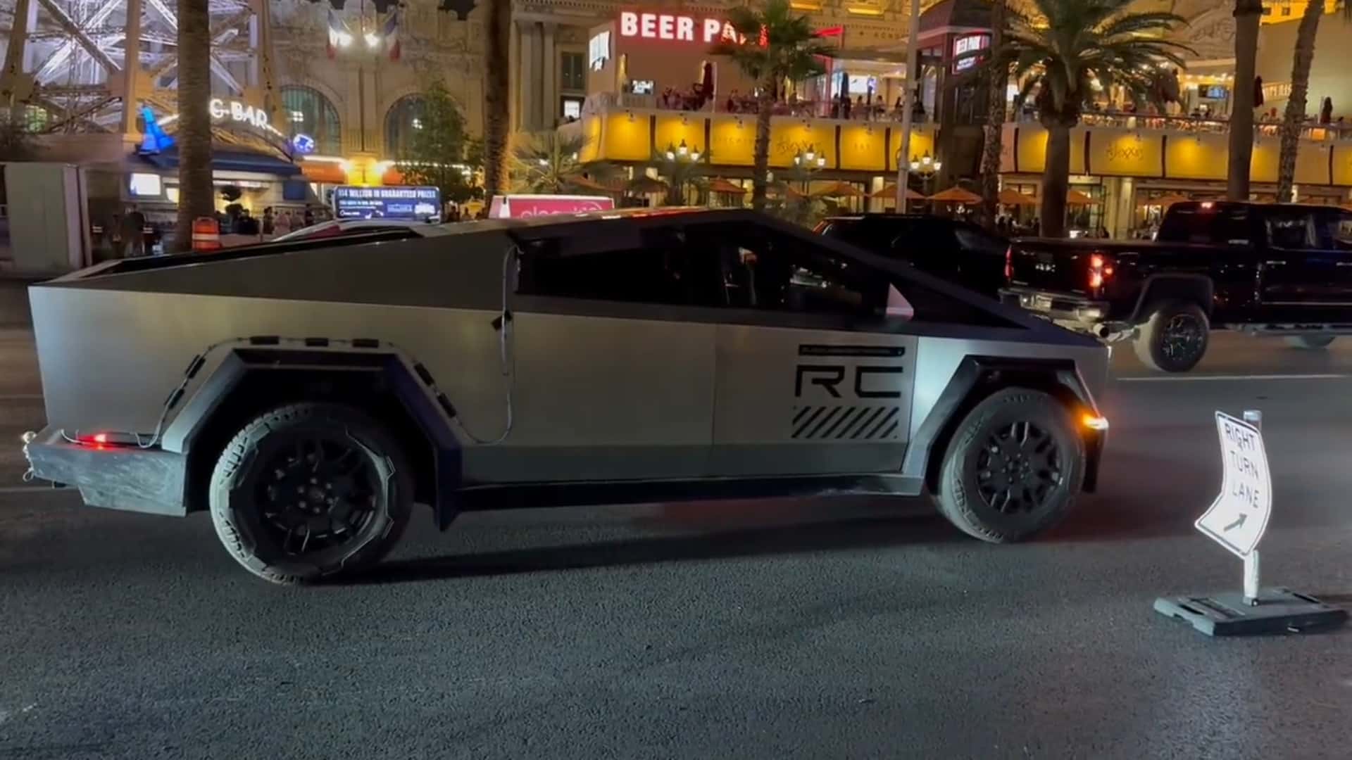 Tesla Cybertruck Spotted On The Las Vegas Strip With Trailer Hitch ...